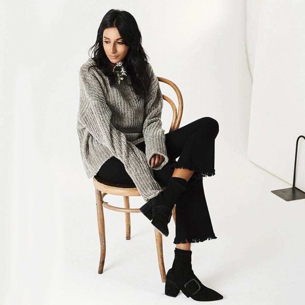 VYDIA'S NEW MAG - COURTESY OF – KITTE